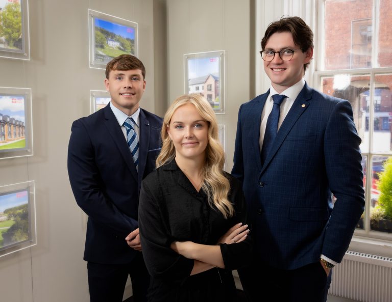 Meet our 2023 Graduates - Knight Frank